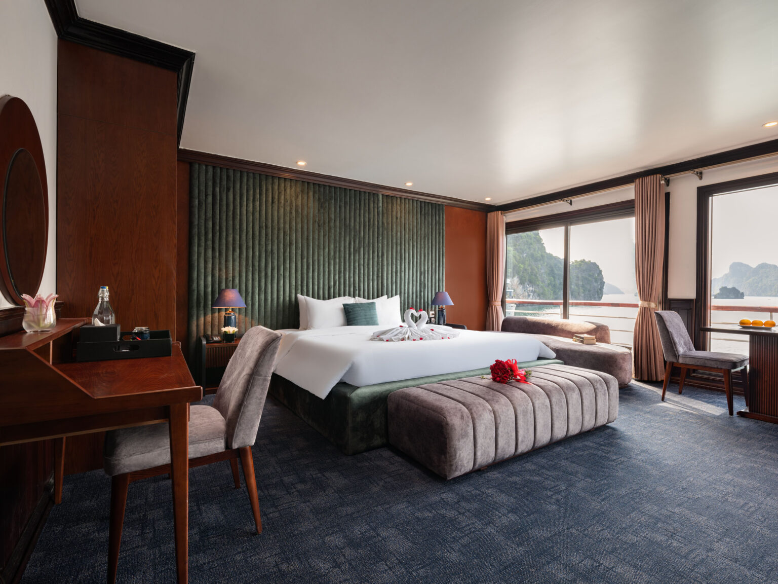 Erina Cruise - Truly 5 stars cruise in Halong and Lan Ha Bay